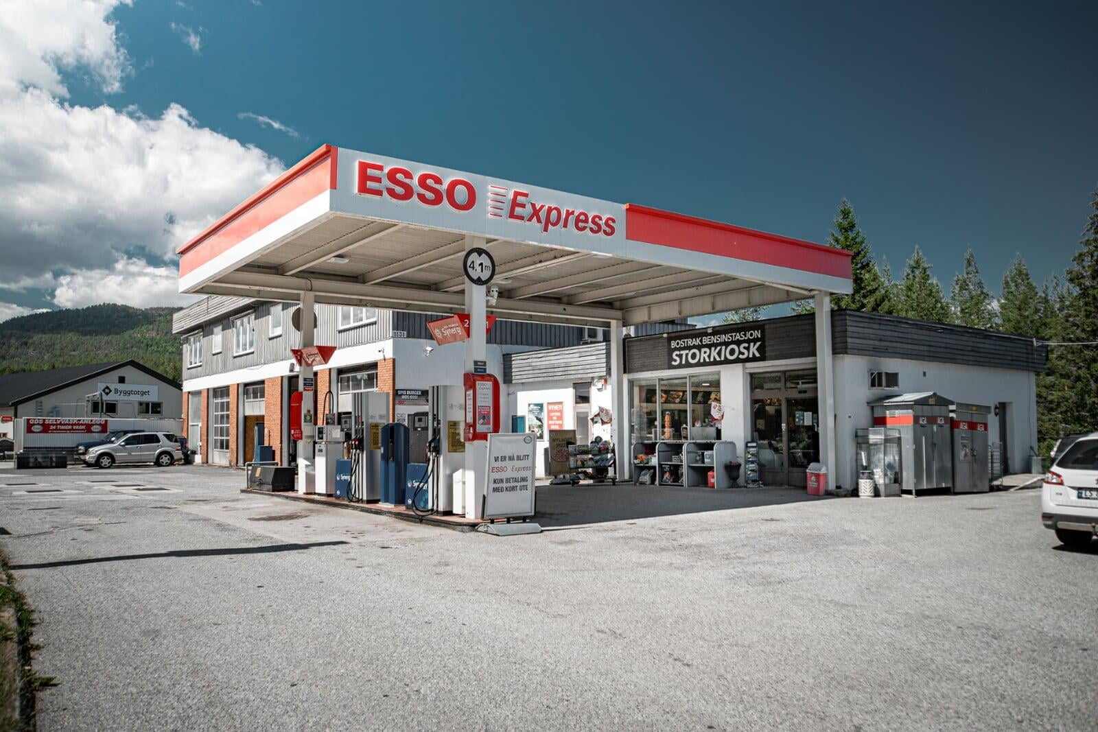 Home | Bostrak Bilservice | Bostrak Bensinstasjon